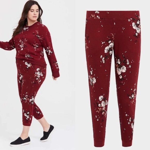 torrid | Pants & Jumpsuits | Torrid Red And Black Floral Ponte Joggers ...